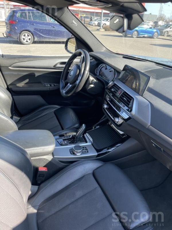Melns BMW X3 2018 Ogre, ar dzinēja tilpumu 3.00 L un nobraukumu 240 tūkst. km par 24700 €, foto 5 vietnē AUTOMOTO.COM.LV