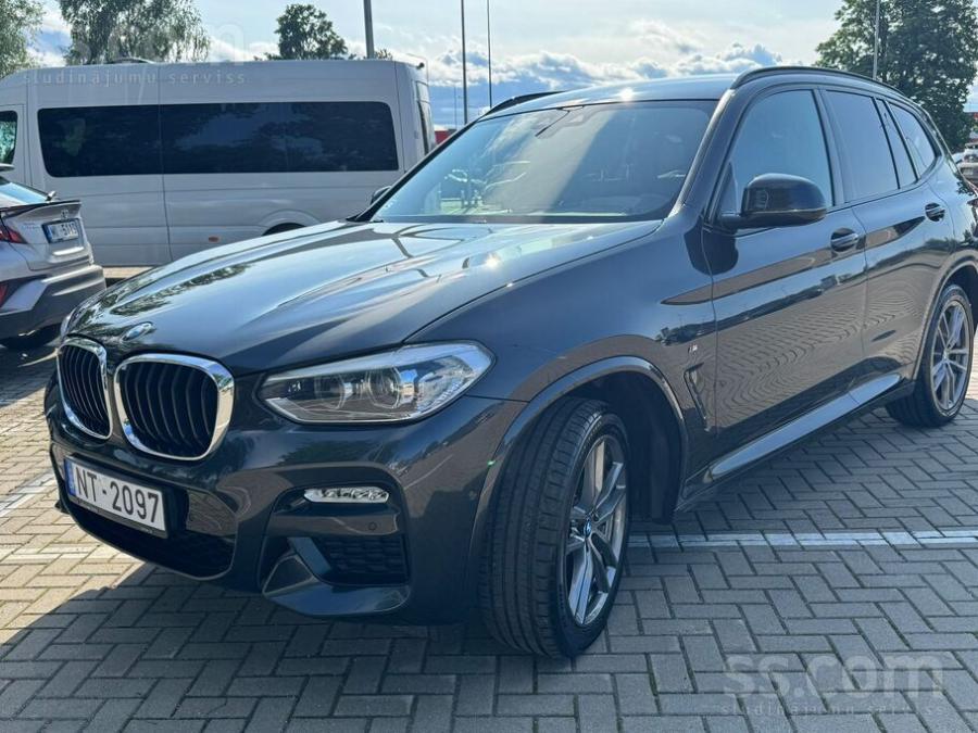 Melns BMW X3 2018 Rīga, ar dzinēja tilpumu 2.00 L un nobraukumu 120 tūkst. km par 25250 €, foto 1 vietnē AUTOMOTO.COM.LV