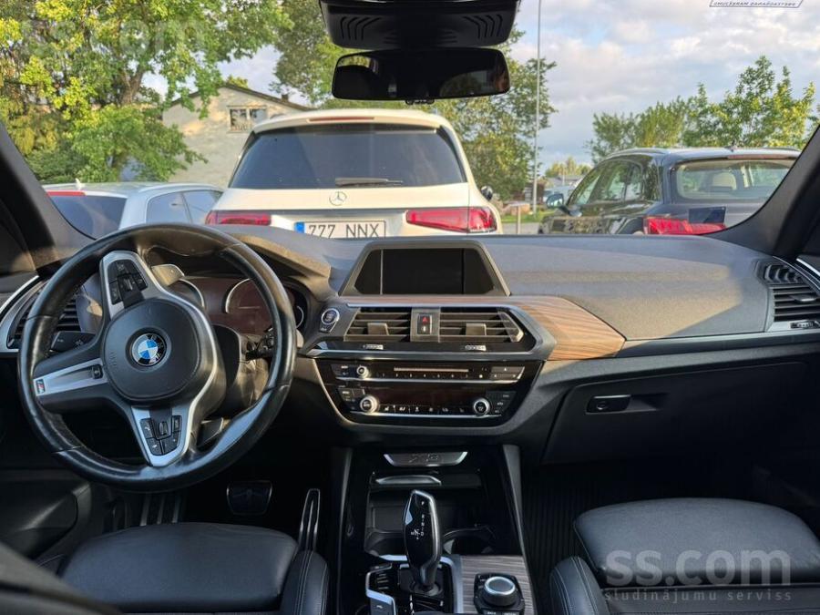 Melns BMW X3 2018 Rīga, ar dzinēja tilpumu 2.00 L un nobraukumu 120 tūkst. km par 25250 €, foto 7 vietnē AUTOMOTO.COM.LV