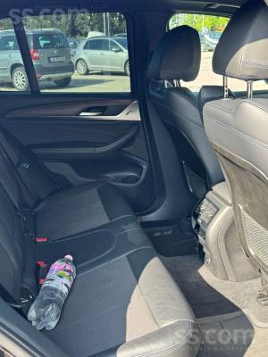Melns BMW X3 2018 Rīga, ar dzinēja tilpumu 2.00 L un nobraukumu 120 tūkst. km par 25250 €, foto 11 vietnē AUTOMOTO.COM.LV
