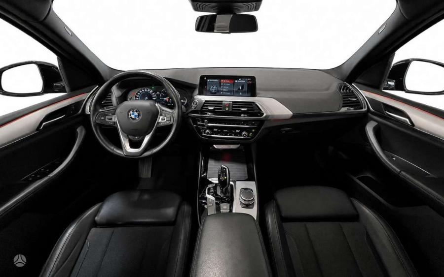 Black BMW X3 2018 in Kaunas, with an engine capacity of 2.00 L and mileage of 87 thousand km for 24500 €, photo 6 on AUTOMOTO.COM.LV