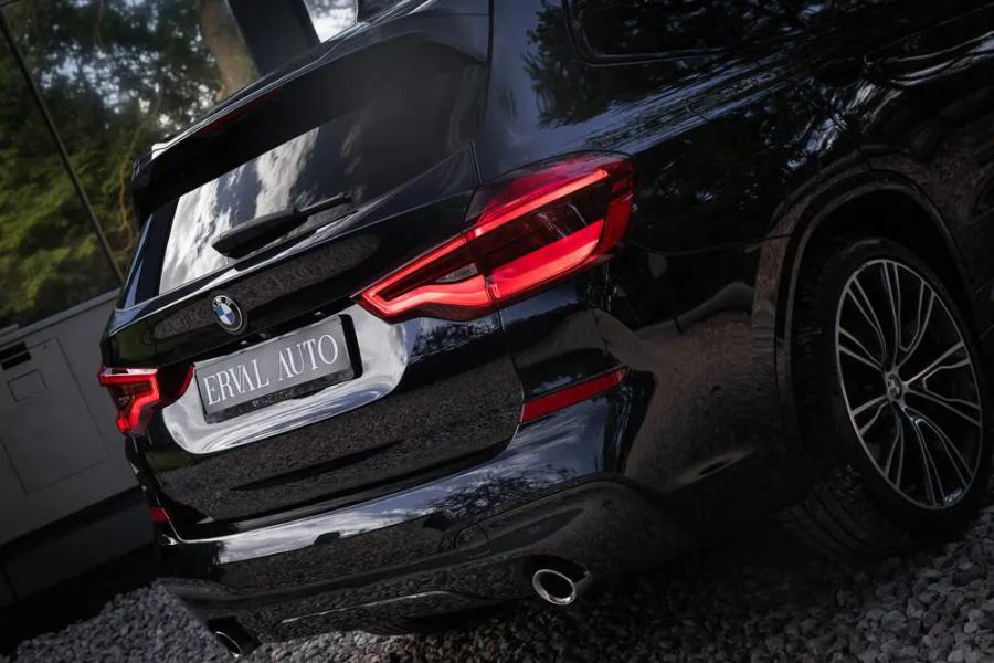 Black BMW X3 2018 in Jelgava, with an engine capacity of 2.00 L and mileage of 206 thousand km for 22900 €, photo 8 on AUTOMOTO.COM.LV