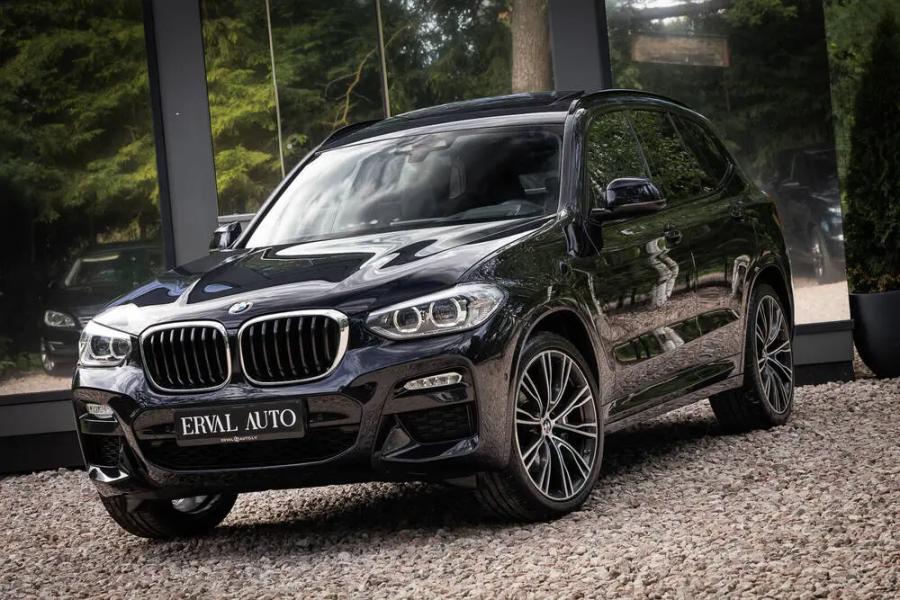 Black BMW X3 2018 in Jelgava, with an engine capacity of 2.00 L and mileage of 206 thousand km for 22900 €, photo 35 on AUTOMOTO.COM.LV