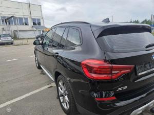 Black BMW X3 2018 in Panevezys, with an engine capacity of 2.00 L and mileage of 185 thousand km for 19200 €, photo 7 on AUTOMOTO.COM.LV