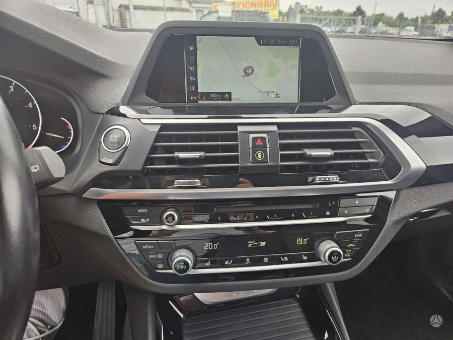 Black BMW X3 2018 in Panevezys, with an engine capacity of 2.00 L and mileage of 185 thousand km for 19200 €, photo 22 on AUTOMOTO.COM.LV