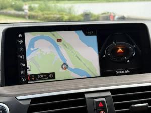 Black BMW X3 2018 in Jurmala, with an engine capacity of 3.00 L and mileage of 230 thousand km for 23950 €, photo 37 on AUTOMOTO.COM.LV