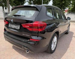Black BMW X3 2018 in Siauliai, with an engine capacity of 2.00 L and mileage of 185 thousand km for 16900 €, photo 5 on AUTOMOTO.COM.LV