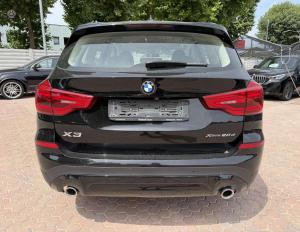 Black BMW X3 2018 in Siauliai, with an engine capacity of 2.00 L and mileage of 185 thousand km for 16900 €, photo 6 on AUTOMOTO.COM.LV