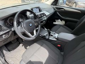 Black BMW X3 2018 in Siauliai, with an engine capacity of 2.00 L and mileage of 185 thousand km for 16900 €, photo 9 on AUTOMOTO.COM.LV