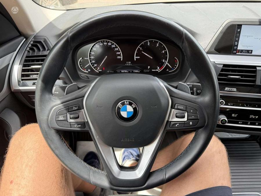 Black BMW X3 2018 in Siauliai, with an engine capacity of 2.00 L and mileage of 185 thousand km for 16900 €, photo 16 on AUTOMOTO.COM.LV