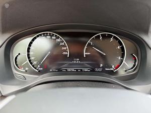 Black BMW X3 2018 in Siauliai, with an engine capacity of 2.00 L and mileage of 185 thousand km for 16900 €, photo 18 on AUTOMOTO.COM.LV