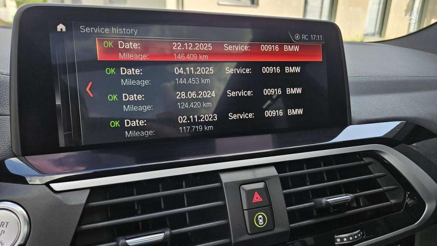 Melns BMW X3 2018 Elektrėnai, ar dzinēja tilpumu 3.00 L un nobraukumu 152 tūkst. km par 29800 €, foto 31 vietnē AUTOMOTO.COM.LV