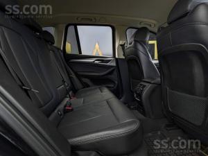 Melns BMW X3 2018 Tukums, ar dzinēja tilpumu 3.00 L un nobraukumu 130 tūkst. km par 25990 €, foto 9 vietnē AUTOMOTO.COM.LV