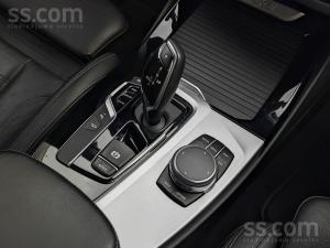 Melns BMW X3 2018 Tukums, ar dzinēja tilpumu 3.00 L un nobraukumu 130 tūkst. km par 25990 €, foto 16 vietnē AUTOMOTO.COM.LV