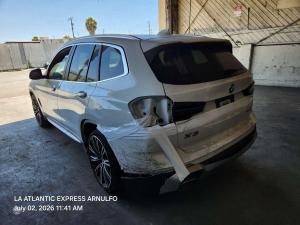 Black BMW X3 2018 in Klaipeda, with an engine capacity of 2.00 L and mileage of 140 thousand km for 13900 €, photo 8 on AUTOMOTO.COM.LV