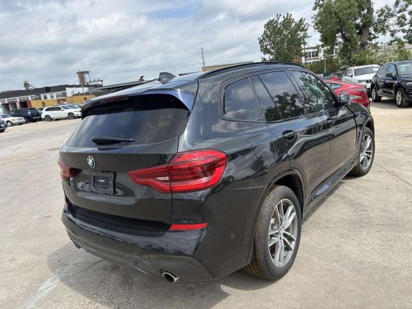 Black BMW X3 2018 in Klaipeda, with an engine capacity of 2.00 L and mileage of 155 thousand km for 12700 €, photo 2 on AUTOMOTO.COM.LV