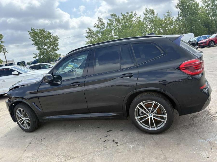 Melns BMW X3 2018 Klaipėda, ar dzinēja tilpumu 2.00 L un nobraukumu 155 tūkst. km par 12700 €, foto 4 vietnē AUTOMOTO.COM.LV
