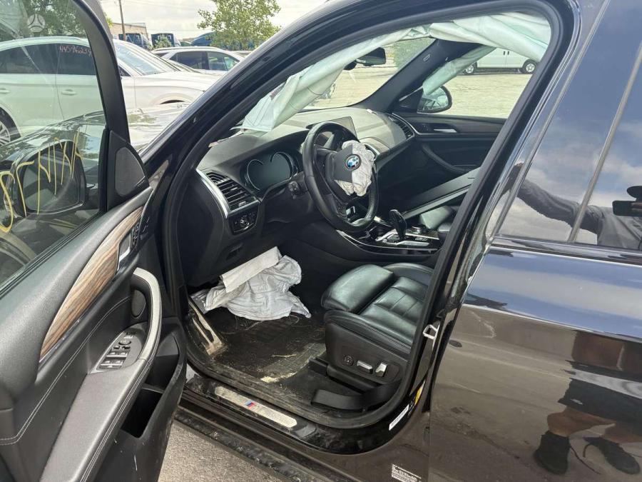 Melns BMW X3 2018 Klaipėda, ar dzinēja tilpumu 2.00 L un nobraukumu 155 tūkst. km par 12700 €, foto 9 vietnē AUTOMOTO.COM.LV