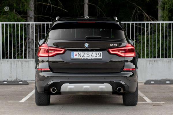 Black BMW X3 2018 in Vilnius, with an engine capacity of 2.00 L and mileage of 134 thousand km for 24700 €, photo 6 on AUTOMOTO.COM.LV