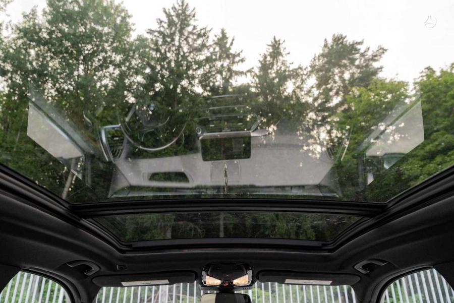 Black BMW X3 2018 in Vilnius, with an engine capacity of 2.00 L and mileage of 134 thousand km for 24700 €, photo 20 on AUTOMOTO.COM.LV
