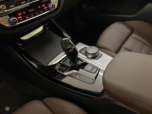 Black BMW X3 2018 in Marijampole, with an engine capacity of 2.99 L and mileage of 274 thousand km for 22350 €, photo 30 on AUTOMOTO.COM.LV