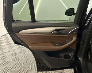 Black BMW X3 2018 in Marijampole, with an engine capacity of 2.99 L and mileage of 274 thousand km for 22350 €, photo 36 on AUTOMOTO.COM.LV
