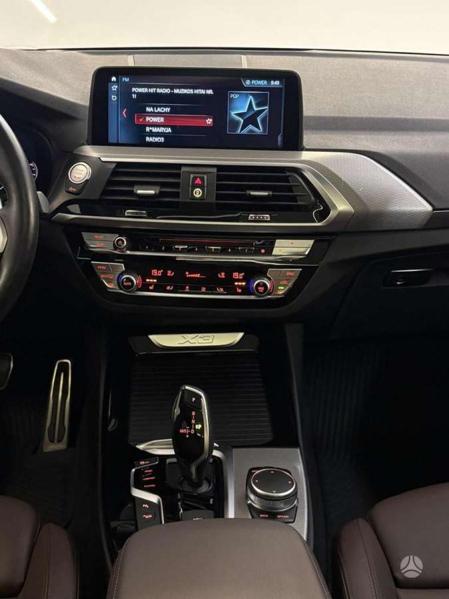 Black BMW X3 2018 in Marijampole, with an engine capacity of 2.99 L and mileage of 274 thousand km for 22350 €, photo 37 on AUTOMOTO.COM.LV