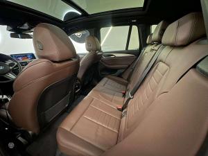 Black BMW X3 2018 in Marijampole, with an engine capacity of 2.99 L and mileage of 274 thousand km for 22350 €, photo 38 on AUTOMOTO.COM.LV