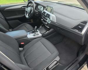 Black BMW X3 2018 in Panevezys, with an engine capacity of 2.00 L and mileage of 291 thousand km for 15999 €, photo 13 on AUTOMOTO.COM.LV