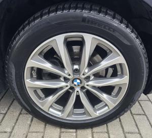 Black BMW X3 2018 in Panevezys, with an engine capacity of 2.00 L and mileage of 291 thousand km for 15999 €, photo 33 on AUTOMOTO.COM.LV