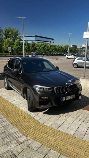Melns BMW X3 2018 Viļņa, ar dzinēja tilpumu 2.00 L un nobraukumu 168 tūkst. km par 23900 €, foto  vietnē AUTOMOTO.COM.LV