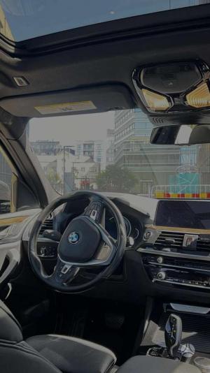 Black BMW X3 2018 in Vilnius, with an engine capacity of 2.00 L and mileage of 168 thousand km for 23900 €, photo 7 on AUTOMOTO.COM.LV