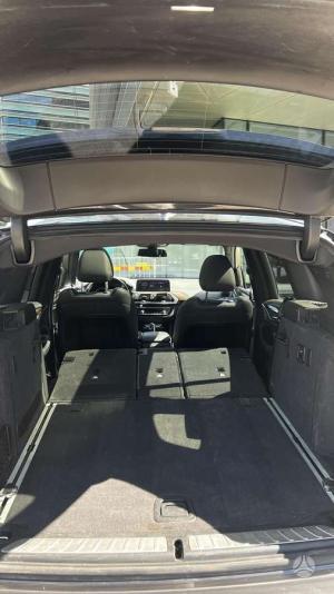 Black BMW X3 2018 in Vilnius, with an engine capacity of 2.00 L and mileage of 168 thousand km for 23900 €, photo 10 on AUTOMOTO.COM.LV