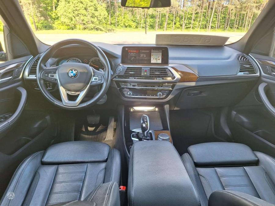 Black BMW X3 2018 in Kaunas, with an engine capacity of 2.00 L and mileage of 64 thousand km for 23500 €, photo 15 on AUTOMOTO.COM.LV