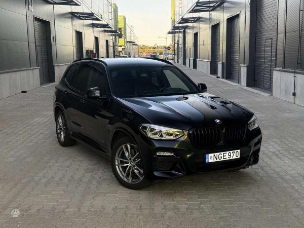 Black BMW X3 2018 in Vilnius, with an engine capacity of 2.99 L and mileage of 246 thousand km for 23600 €, photo 1 on AUTOMOTO.COM.LV