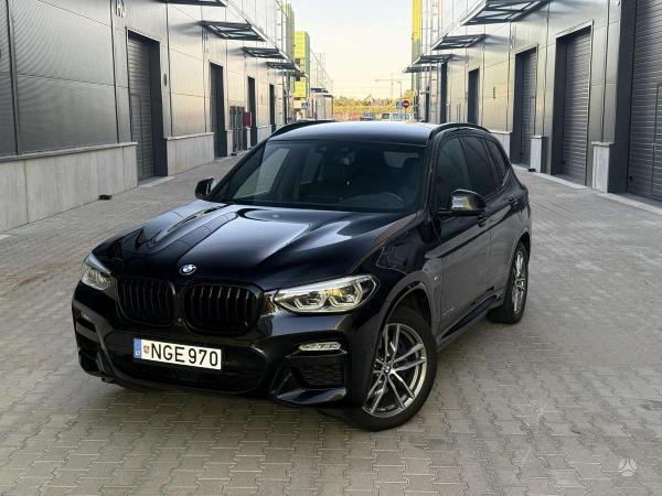 Black BMW X3 2018 in Vilnius, with an engine capacity of 2.99 L and mileage of 246 thousand km for 23600 €, photo 4 on AUTOMOTO.COM.LV