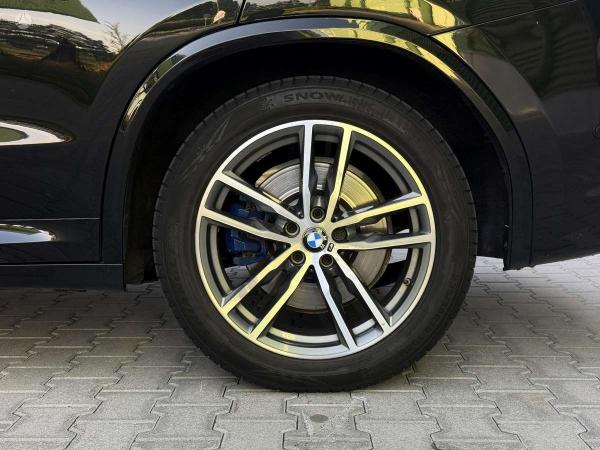 Black BMW X3 2018 in Vilnius, with an engine capacity of 2.99 L and mileage of 246 thousand km for 23600 €, photo 10 on AUTOMOTO.COM.LV