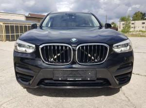 Black BMW X3 2018 in Siauliai, with an engine capacity of 2.00 L and mileage of 185 thousand km for 16800 €, photo 3 on AUTOMOTO.COM.LV