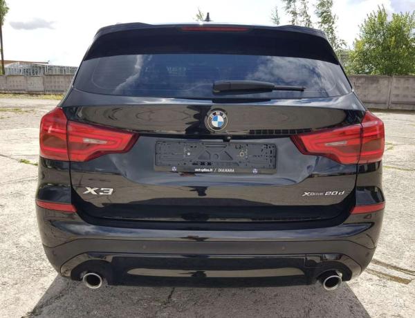 Black BMW X3 2018 in Siauliai, with an engine capacity of 2.00 L and mileage of 185 thousand km for 16800 €, photo 5 on AUTOMOTO.COM.LV