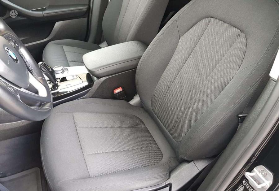 Black BMW X3 2018 in Siauliai, with an engine capacity of 2.00 L and mileage of 185 thousand km for 16800 €, photo 9 on AUTOMOTO.COM.LV