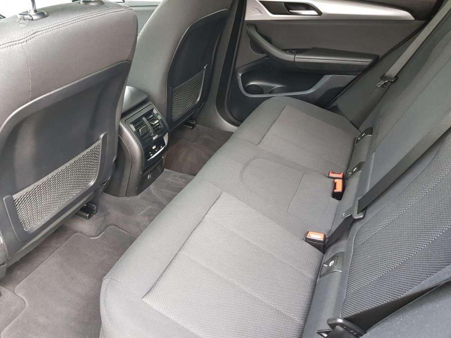 Black BMW X3 2018 in Siauliai, with an engine capacity of 2.00 L and mileage of 185 thousand km for 16800 €, photo 12 on AUTOMOTO.COM.LV