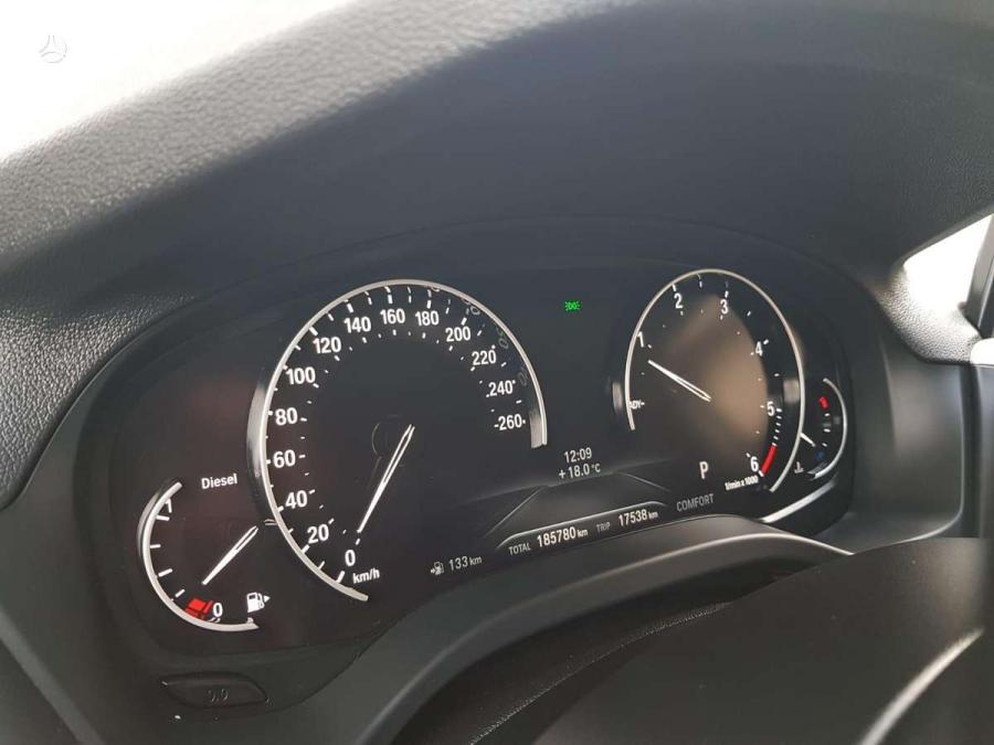 Black BMW X3 2018 in Siauliai, with an engine capacity of 2.00 L and mileage of 185 thousand km for 16800 €, photo 20 on AUTOMOTO.COM.LV