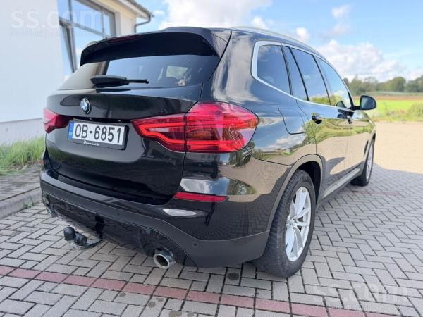 Black BMW X3 2018 in Rezekne, with an engine capacity of 2.00 L and mileage of 212 thousand km for 17500 €, photo 3 on AUTOMOTO.COM.LV