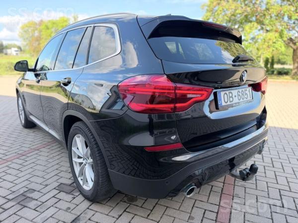 Black BMW X3 2018 in Rezekne, with an engine capacity of 2.00 L and mileage of 212 thousand km for 17500 €, photo 5 on AUTOMOTO.COM.LV