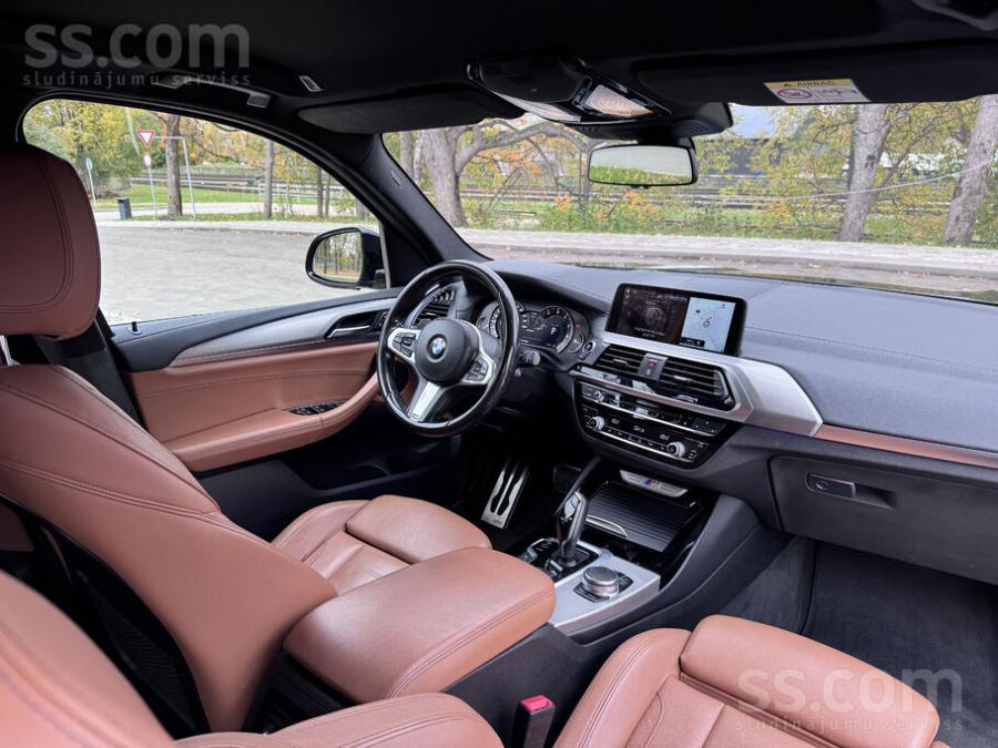 Black BMW X3 2018 in Cesis, with an engine capacity of 3.00 L and mileage of 239 thousand km for 27500 €, photo 14 on AUTOMOTO.COM.LV
