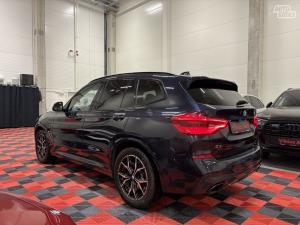 Black BMW X3 2019 in Vilnius, with an engine capacity of 3.00 L and mileage of 150 thousand km for 32990 €, photo 6 on AUTOMOTO.COM.LV