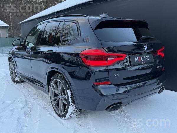 Black BMW X3 2019 in Riga, with an engine capacity of 3.00 L and mileage of 165 thousand km for 32990 €, photo 3 on AUTOMOTO.COM.LV