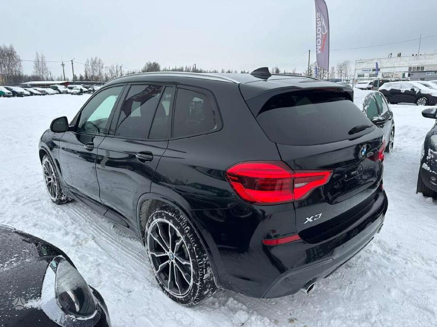 Black BMW X3 2019 in Panevezys, with an engine capacity of 2.00 L and mileage of 137 thousand km for 25047 €, photo 6 on AUTOMOTO.COM.LV