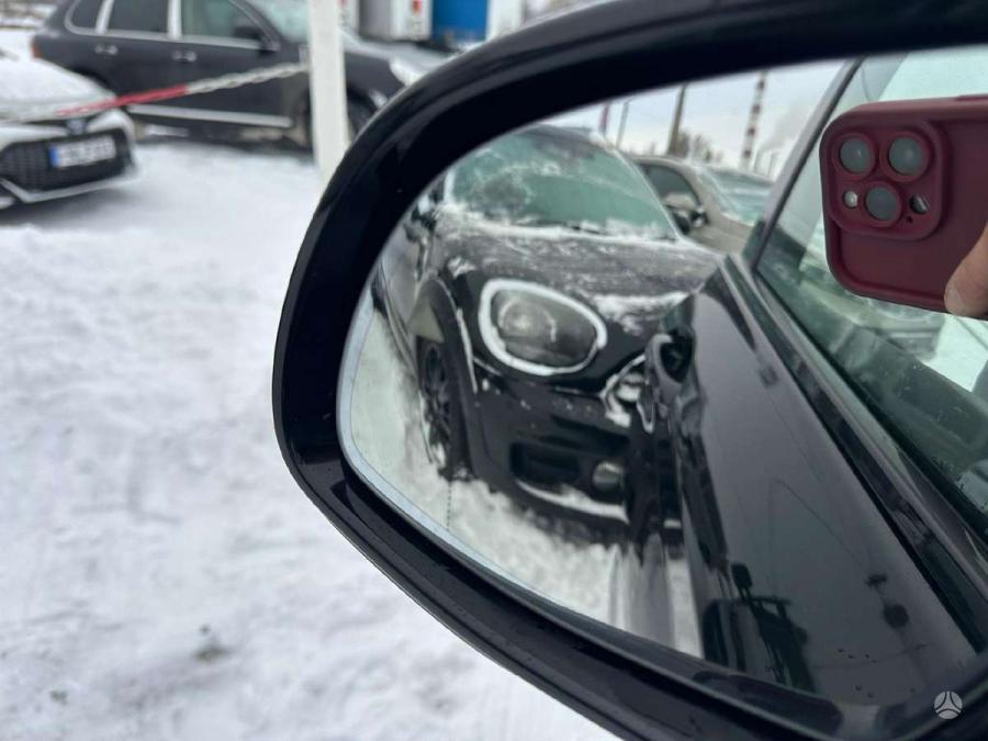 Black BMW X3 2019 in Panevezys, with an engine capacity of 2.00 L and mileage of 137 thousand km for 25047 €, photo 11 on AUTOMOTO.COM.LV