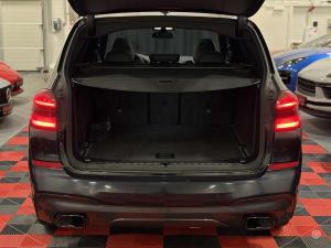 Black BMW X3 2019 in Vilnius, with an engine capacity of 2.99 L and mileage of 150 thousand km for 30000 €, photo 31 on AUTOMOTO.COM.LV